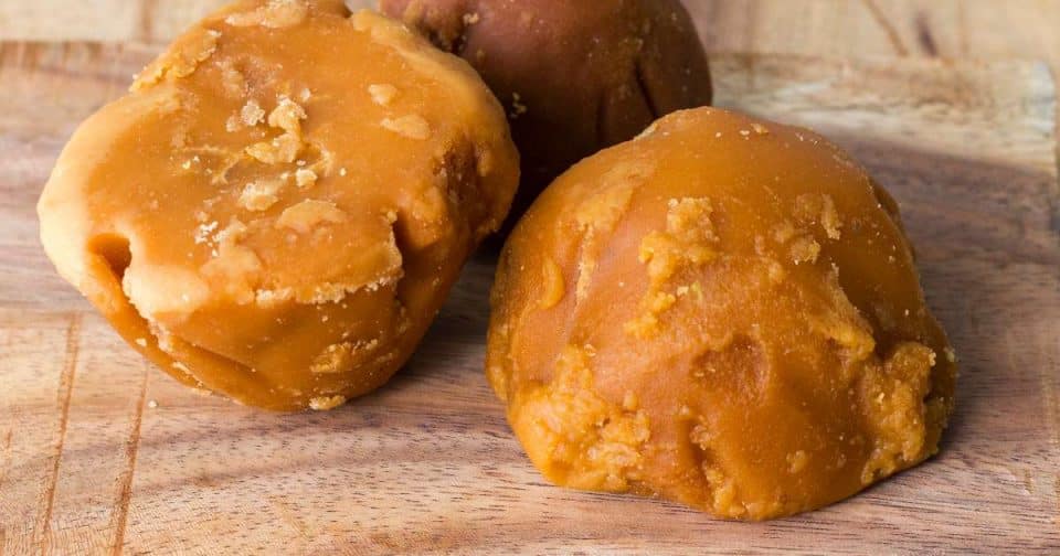 Benefits Of Eating Jaggery In Winter - Reaping Benefits Of Jaggery